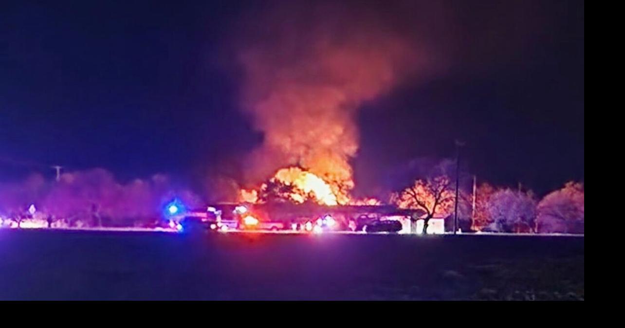 7 departments respond to Bishop house fire | News | kingsvillerecord.com