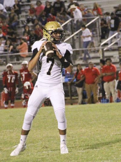Brahma defense dominates Robstown | Sports | kingsvillerecord.com