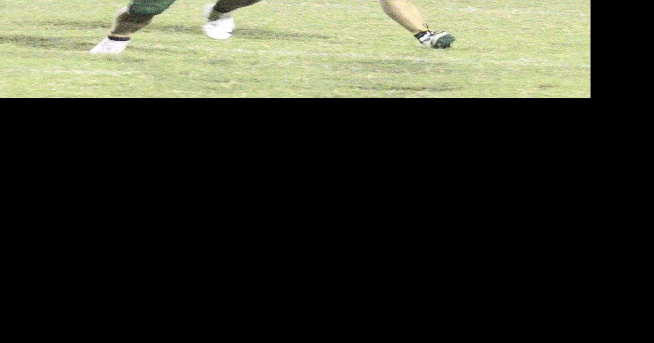 Badgers fall to Panthers in district opener | Sports | kingsvillerecord.com