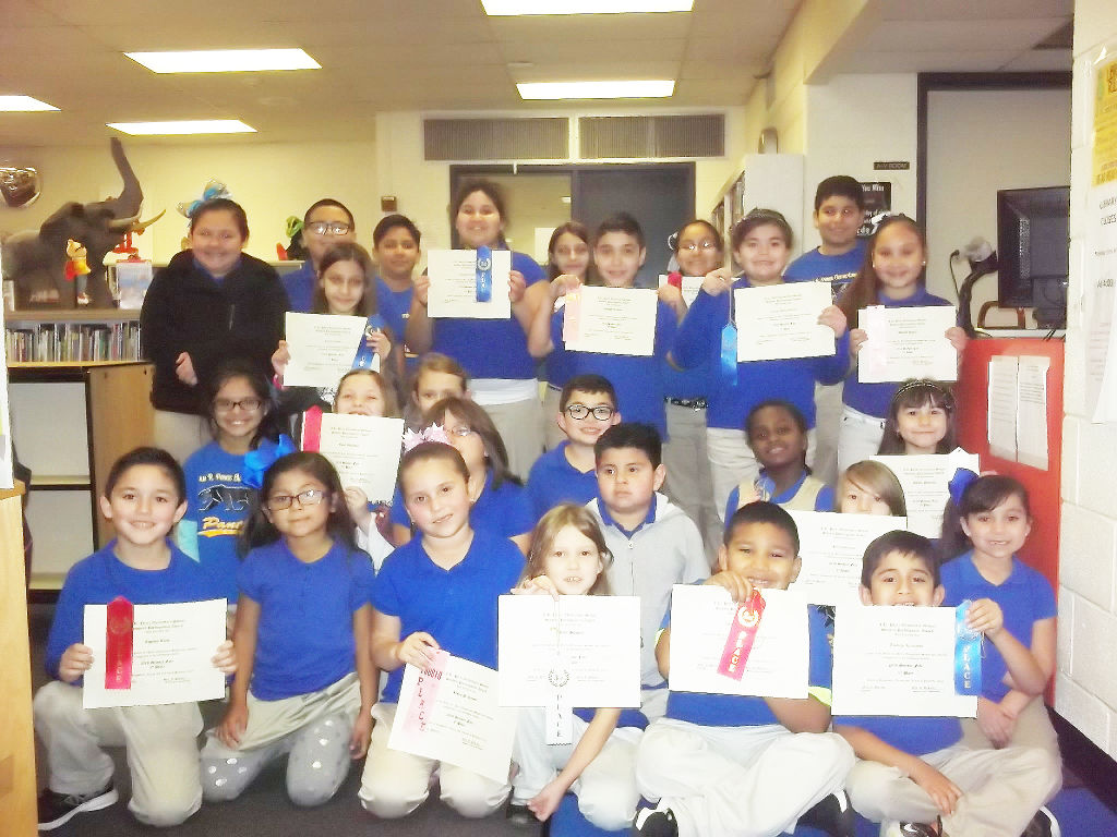 Perez Elementary hosts campus science fair | News | kingsvillerecord.com