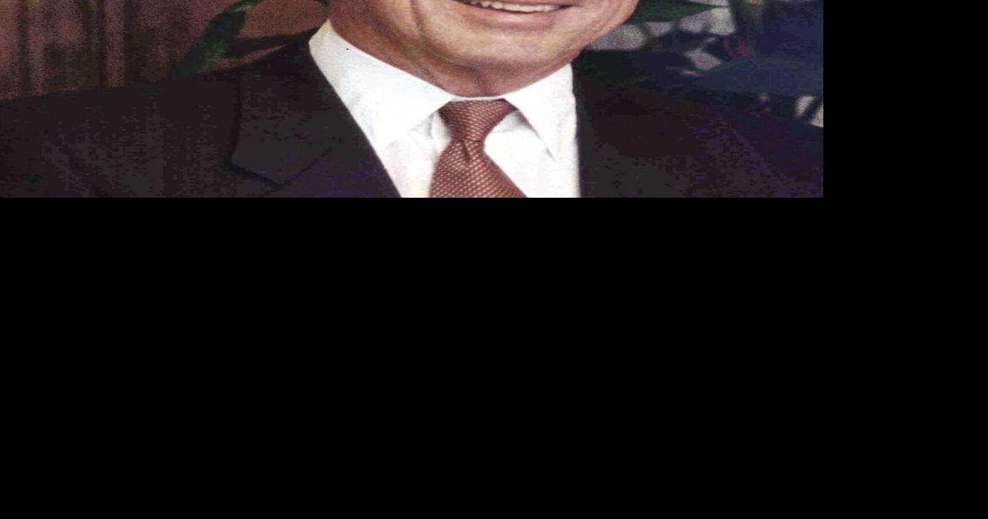 Dr. Charles Kenneth Landrum | Obituaries | kingsvillerecord.com