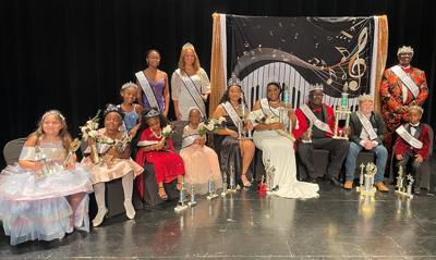 Pageant celebrates local achievers | News | kingsvillerecord.com