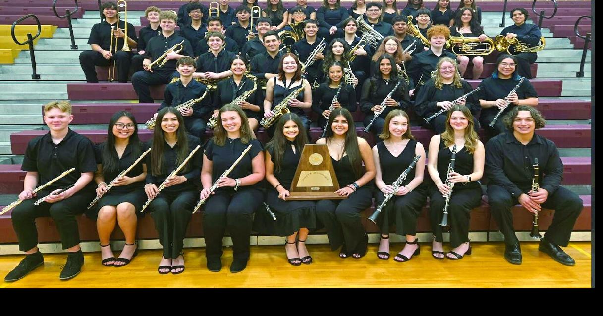 SGA bands earn superior ratings | News | kingsvillerecord.com