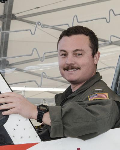 Pilots receive Wings of Gold at NAS-Kingsville | Gallery ...