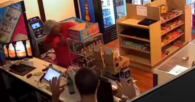 Suspects charged in gunpoint robbery at a Keeaumoku convenience store ...