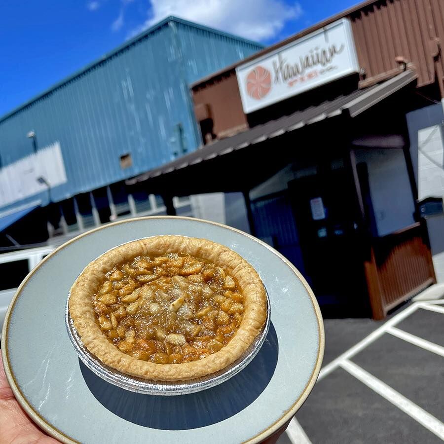 Tradition drives Hawaiian Pie Company through its peak season | Hawai'i ...