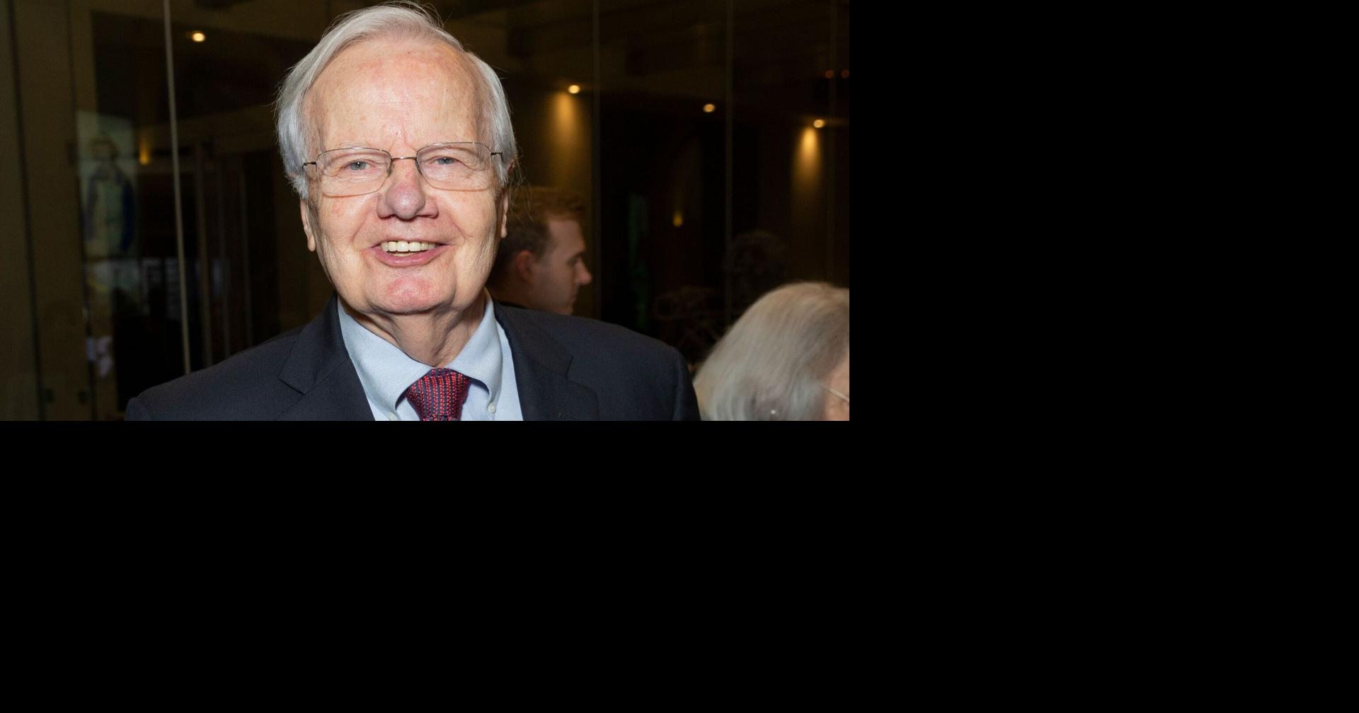 Bill Moyers, former press secretary turned acclaimed journalist, dead ...