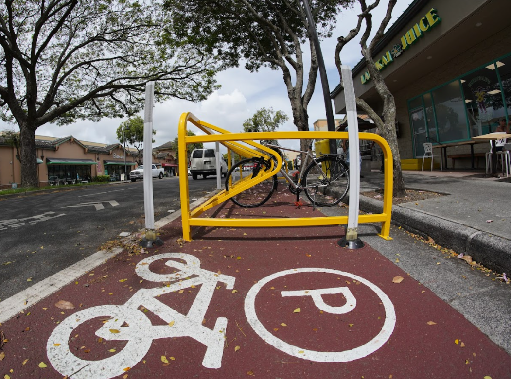 Oahu unveils new traffic control project to curb pedestrian crashes in ...