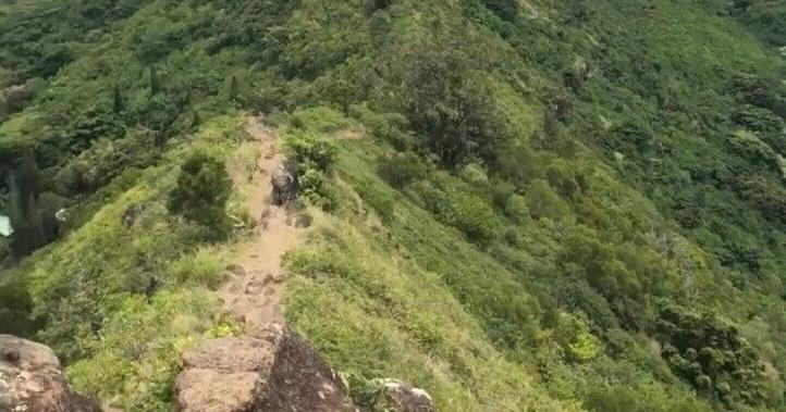 Elderly man seriously injured in 10-foot fall on Wailupe Trail | Local ...