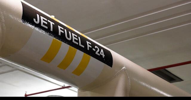Navy signs consent order with EPA to defuel, shutter Red Hill fuel ...