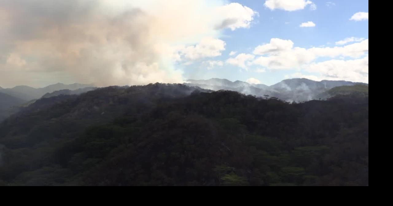 DLNR provides aerial view of wildfire burning above Mililani Mauka area ...