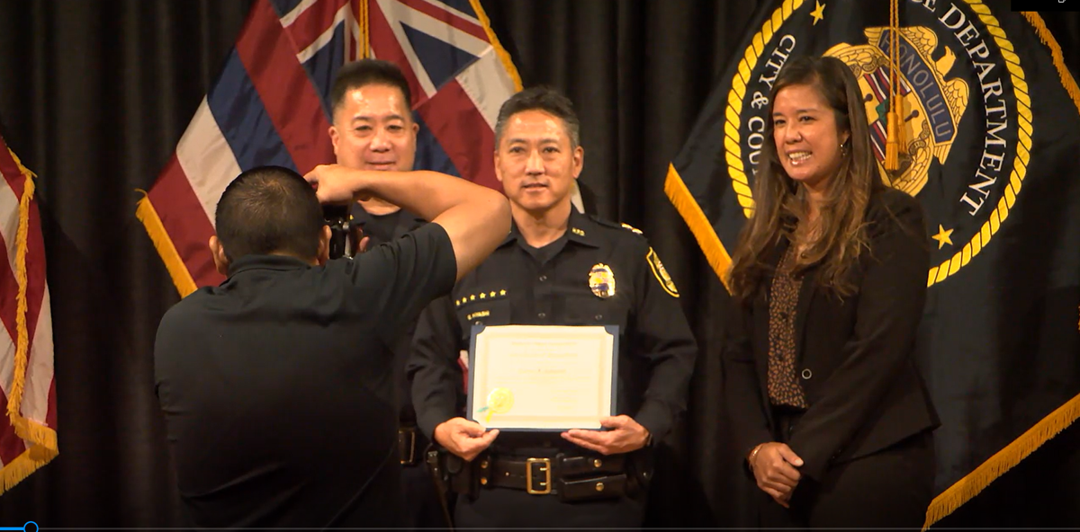 Honolulu Police Department promotes 17 officers and 14 civilians ...