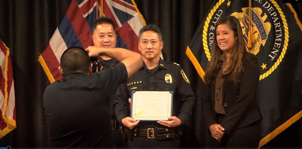 Honolulu Police Department promotes 17 officers and 14 civilians ...