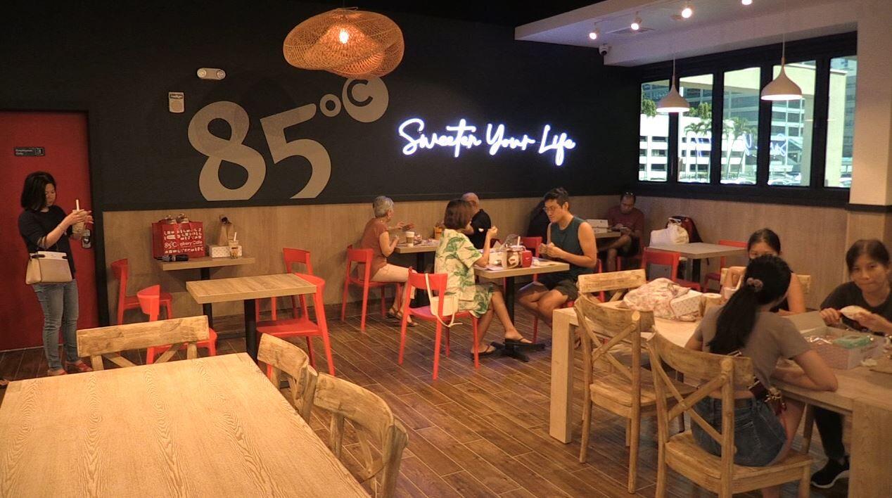 85 Degrees Celsius Bakery Cafe opens first Hawaii location, more cafes ...