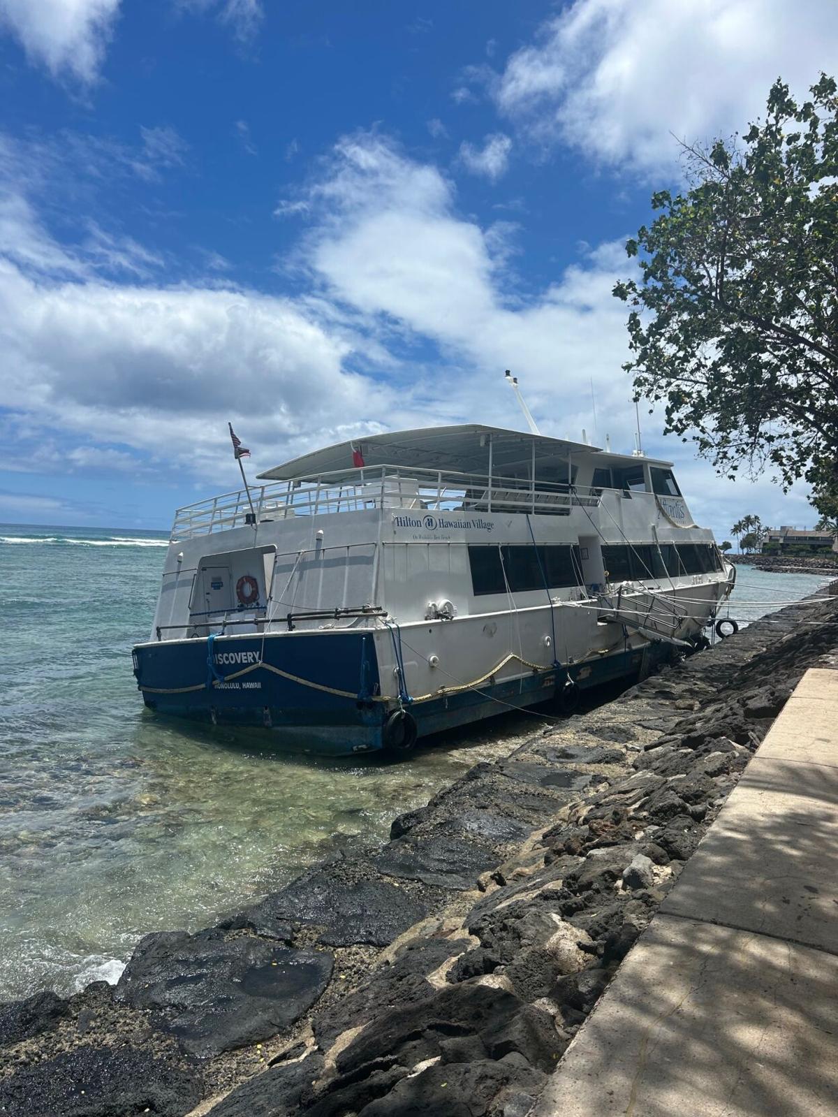 Atlantis Adventures' boat that ran aground at Kewalo Basin could be ...