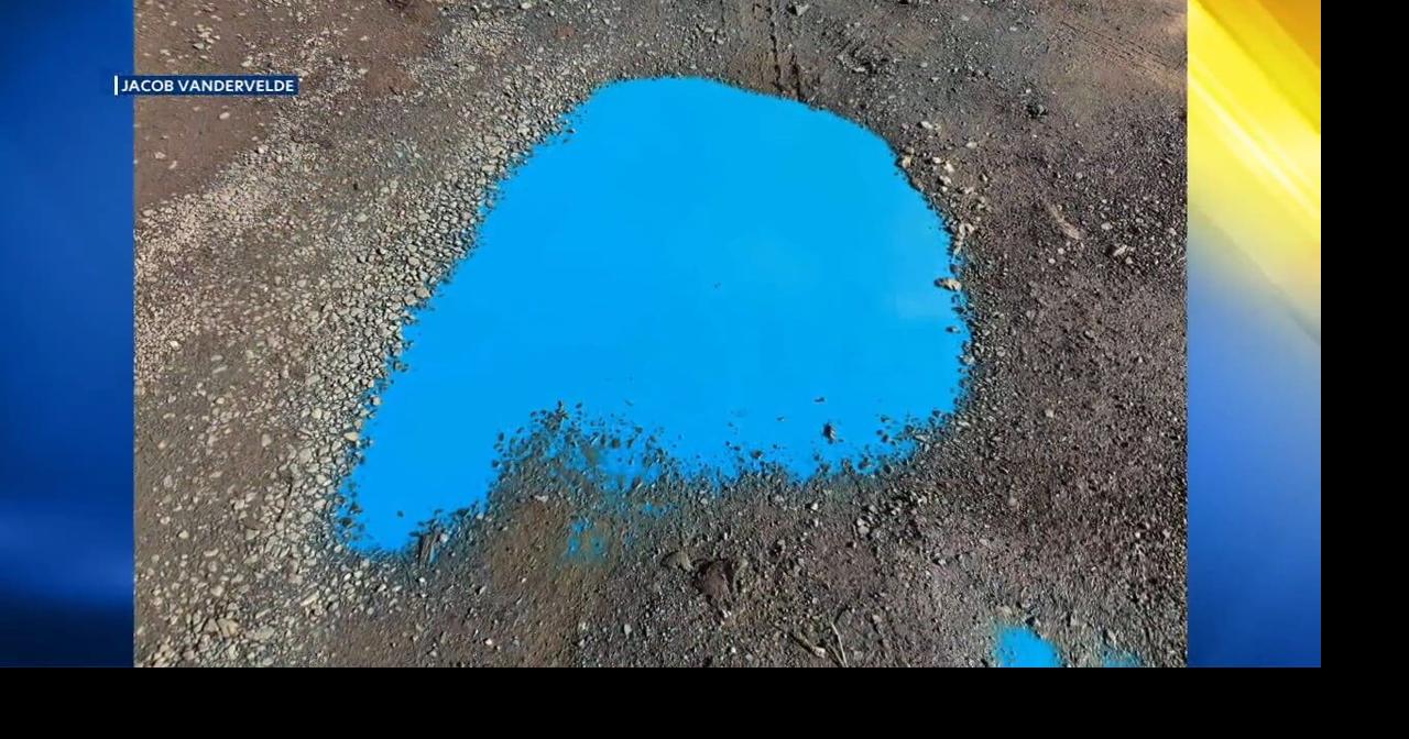 Fluorescent blue puddles draw concerns on O'ahu's North Shore ...