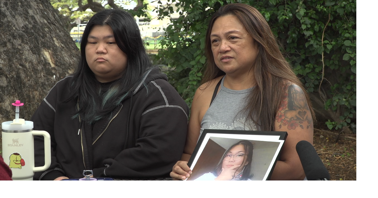 Phoebe Yara graduating without her twin sister Sara, killed by a hit ...