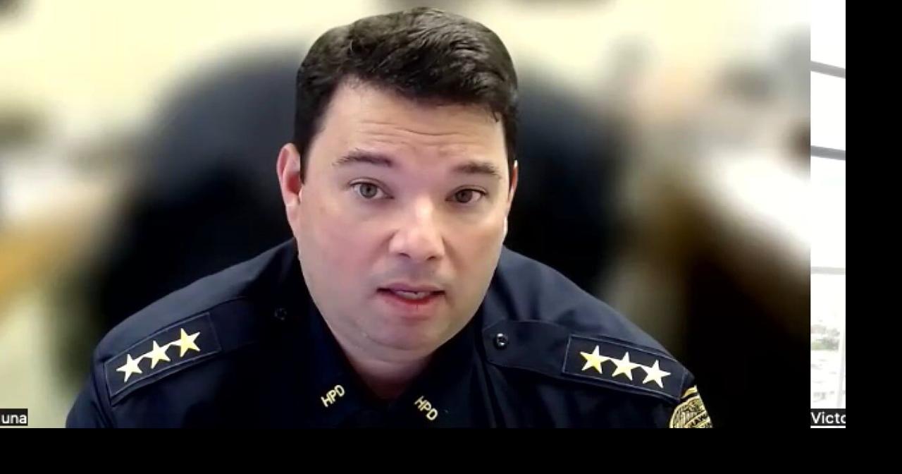 Chief Mahuna addresses arrests, charges of 2 Big Island police officers ...