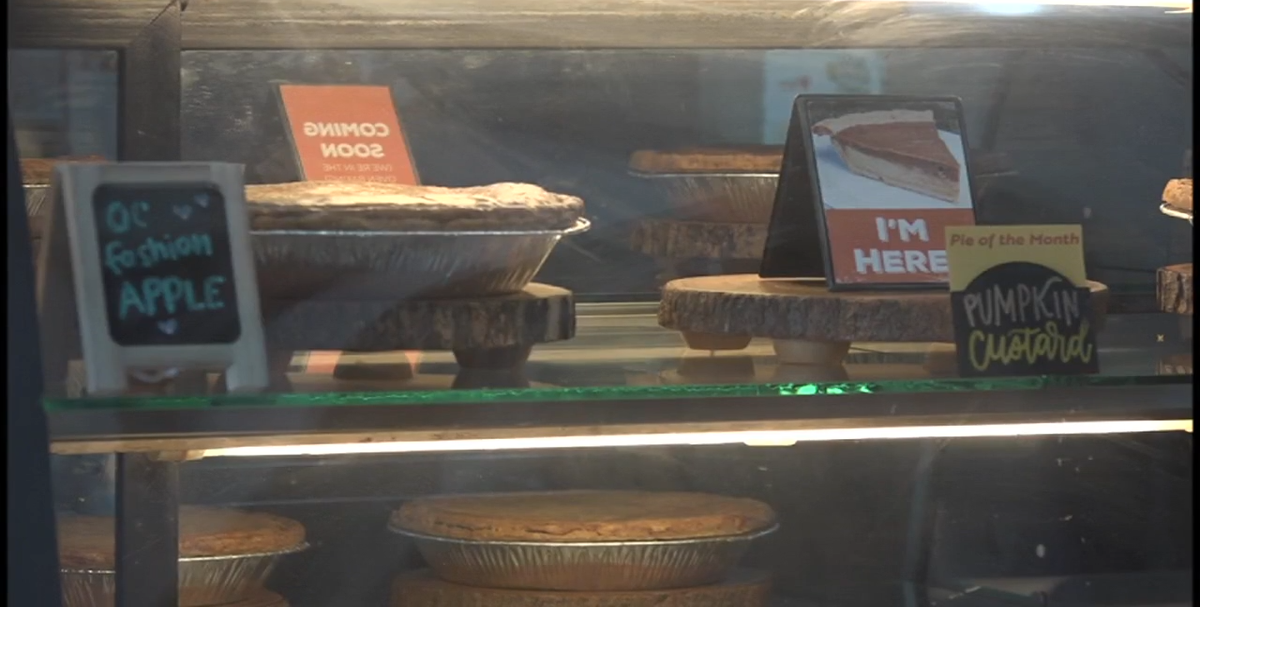 Tradition drives Hawaiian Pie Company through its peak season | Hawai'i ...