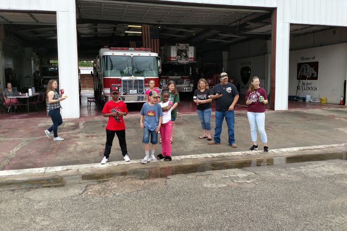 Dozens of kids enjoy Jasper Fire Department Cookout & Open House ...