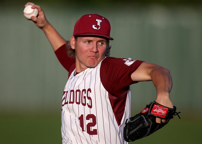 Dawgs drop a close game to the Rusk Eagles | Local News | kjas.com