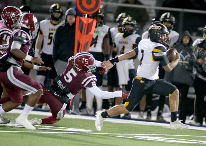 Jasper exits playoffs in first round 31-15 loss to Sealy | Local News ...