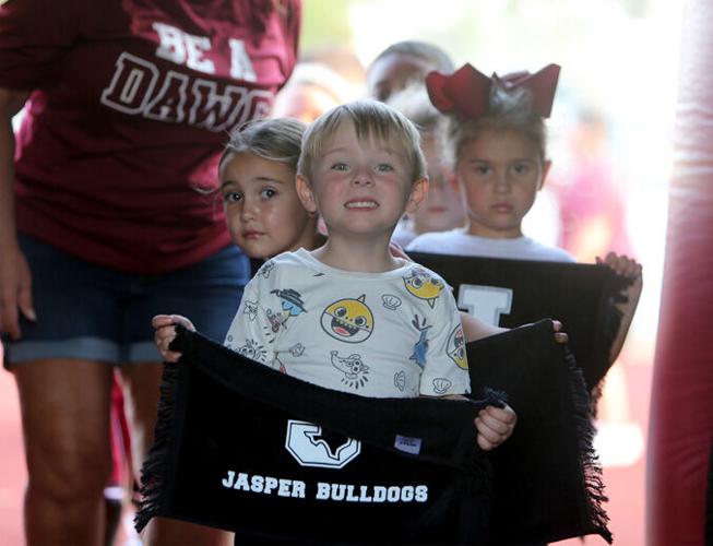 Dawgs Fall In Final Seconds | Local Sports | kjas.com
