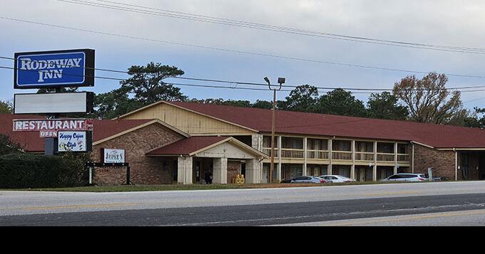 Firemen say no fire at Rodeway Inn | Local News | kjas.com