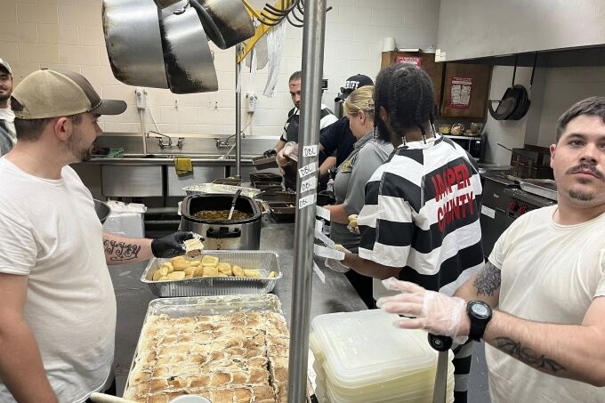 Hillcrest Baptist Church treated Jasper Co Jail inmates and staff to ...