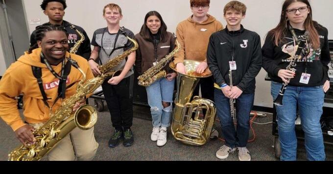 Seven Jasper band members received excellent and superior ratings at ...