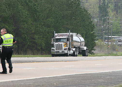 Leaking truck forces road closure and evacuation | Local News | kjas.com