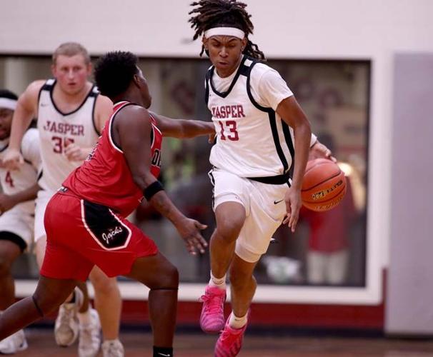 Diboll narrowly defeats Jasper 70-64 | Local Sports | kjas.com