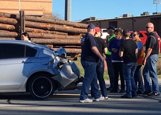 One injured when car hit from behind by a log truck in Kirbyville ...