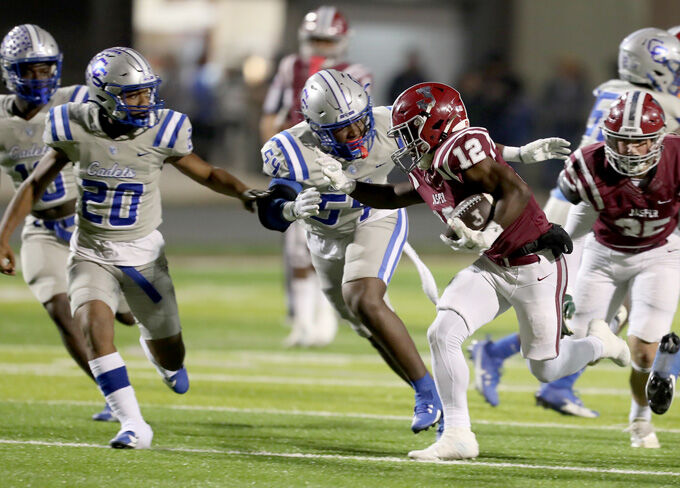 Dawgs move on to regional round after a 50-7 win over Waco Connally ...