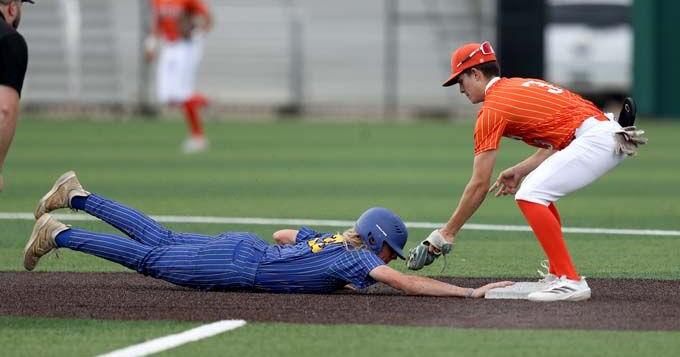 Wildcats Sweep To Regional Championship | Local Sports | kjas.com