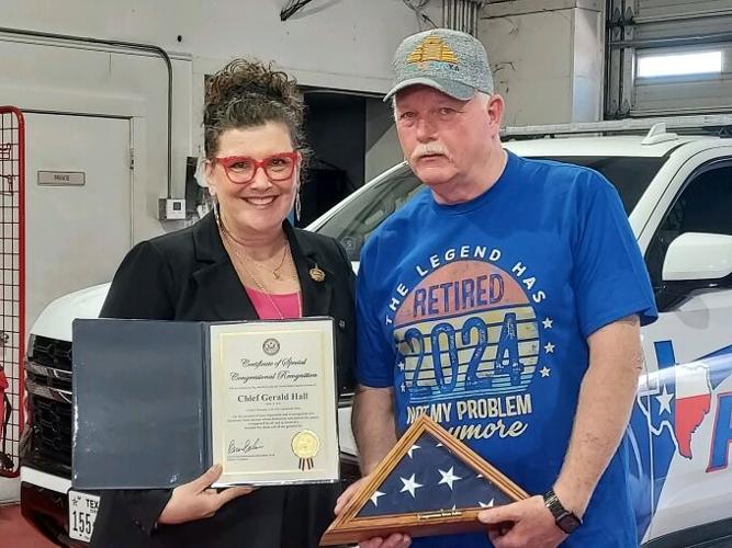 Jasper Police Chief Gerald Hall retires | Local News | kjas.com