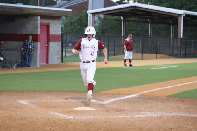 Dawgs beat Shepherd Pirates 10-0 | Local News | kjas.com