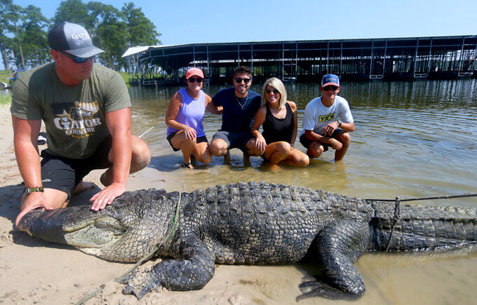 Beaumont's Gary Saurage helps local residents with alligator problem ...