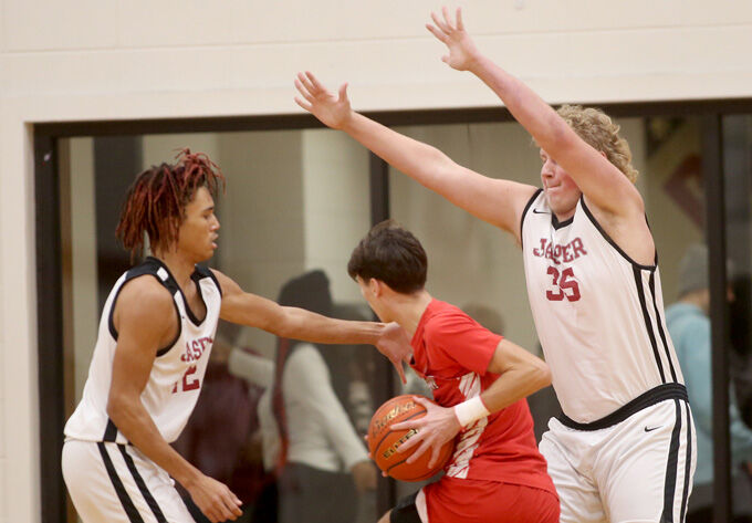 Dawgs Hoops Down Groveton | Local Sports | kjas.com