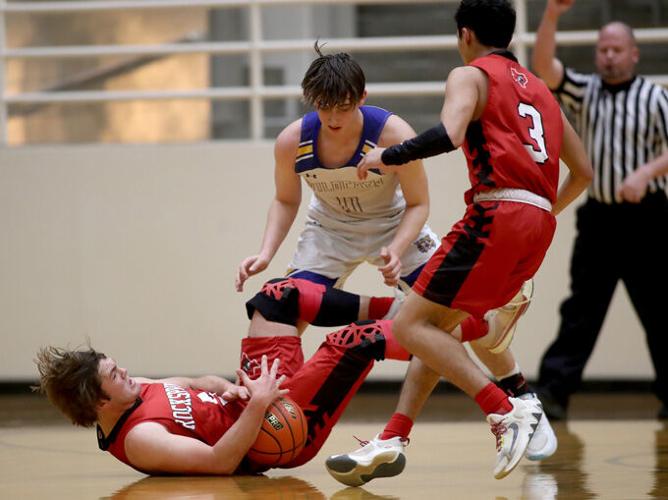 Brookeland wins over Rocksprings 54 to 43 to move to next round | Local ...