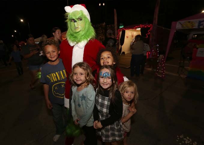 Jasper lights the courthouse up for Christmas | Local News | kjas.com