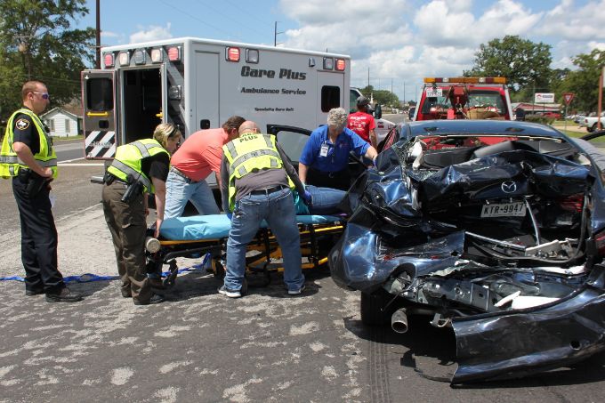 One person injured in two vehicle auto accident | Local News | kjas.com