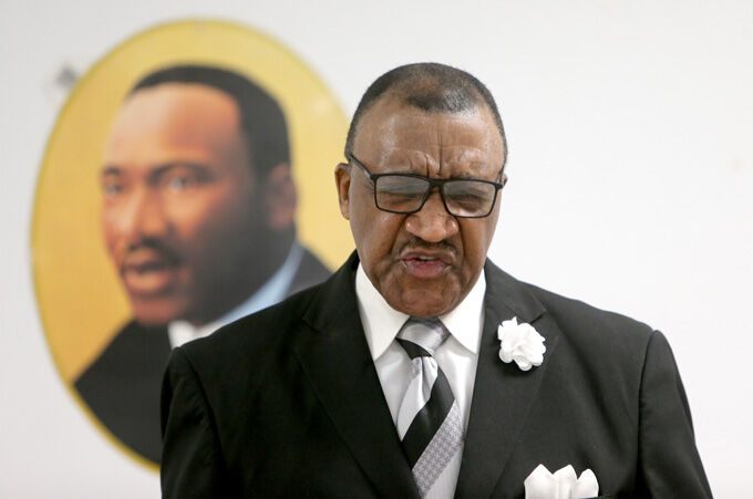 Local residents join together to remember Dr. Martin Luther King Jr ...