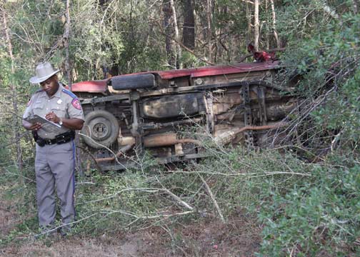 Driver flees scene of accident | Local News | kjas.com