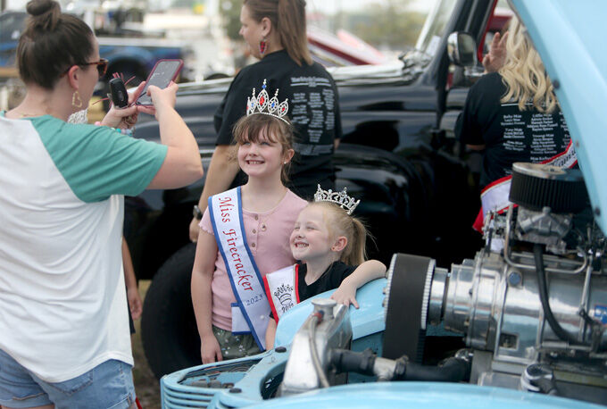 Mud, water and the smell of burned oil...all for a good cause | Local ...