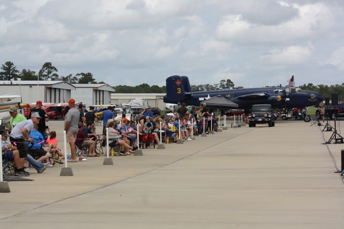 Air Show wraps up after thrilling spectators both from the air and on ...