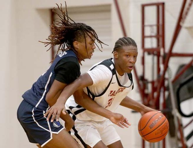 Dawgs Fall To Mustangs In Valiant Effort 61 – 58 | Local Sports | kjas.com