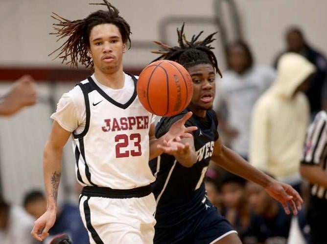 Dawgs Fall To Mustangs In Valiant Effort 61 – 58 | Local Sports | kjas.com