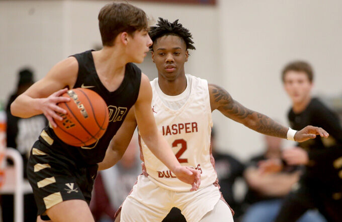 Jasper Dawgs rout the Pirates | Local Sports | kjas.com