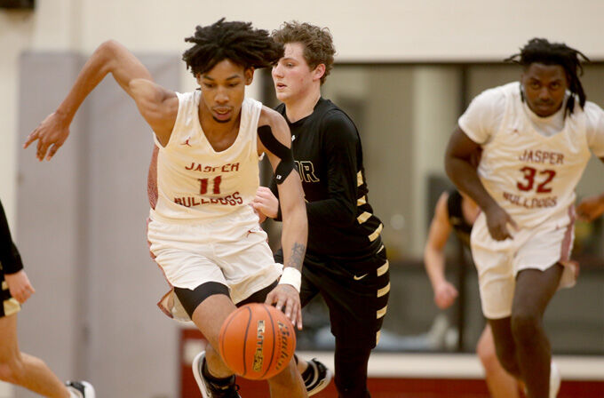 Jasper Dawgs rout the Pirates | Local Sports | kjas.com